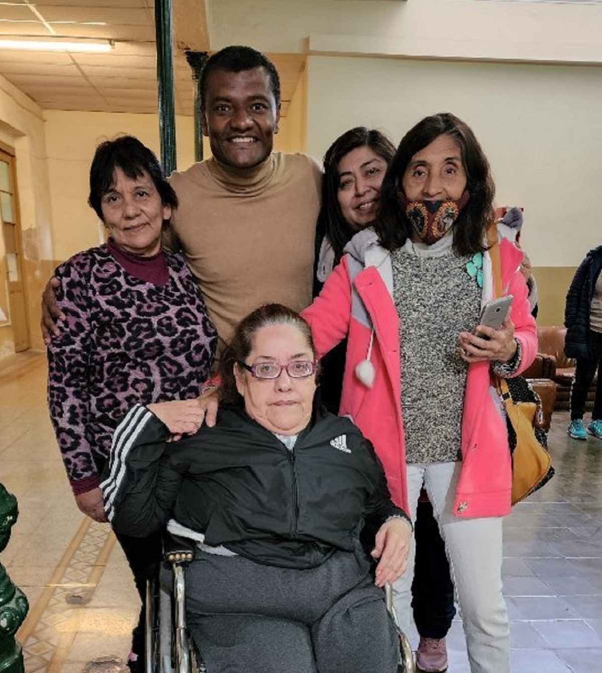 David Leiva le cumplió el sueño a una compañera de trabajo - Elintra.com.ar