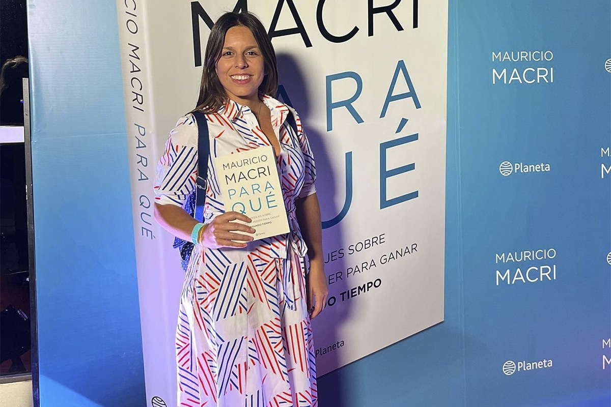 Mientras Juntos por el Cambio arde, Inés Liendo pasea por Buenos Aires ...