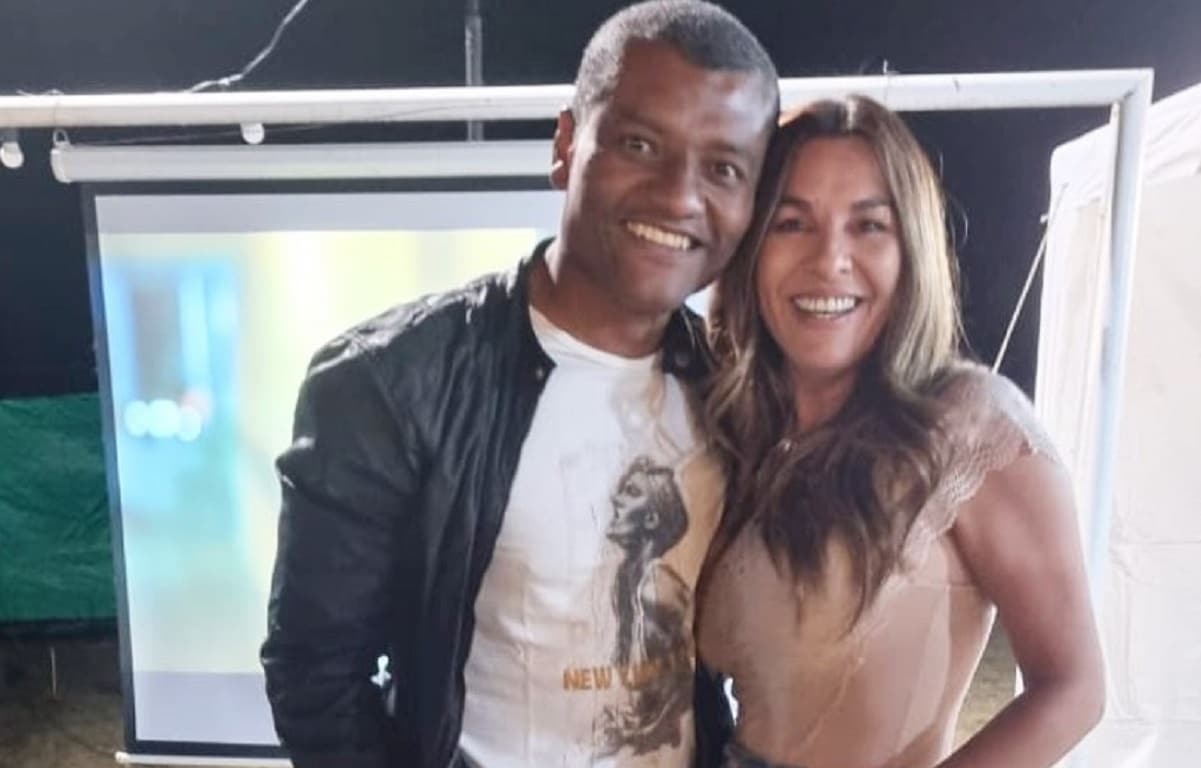 Desborda amor: el sentido mensaje de David Leiva a su pareja, Mariana Reyes, en el día de su ...