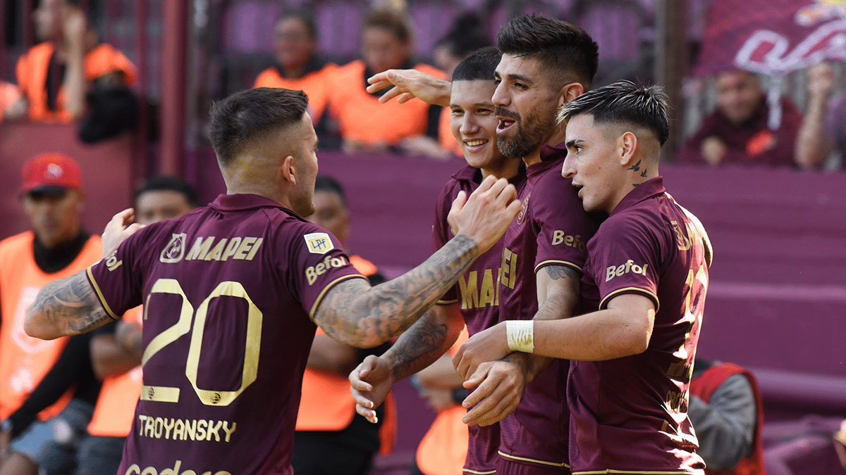 Vigente: José Sand estiró su retiro del fútbol y seguiría en Lanús ...