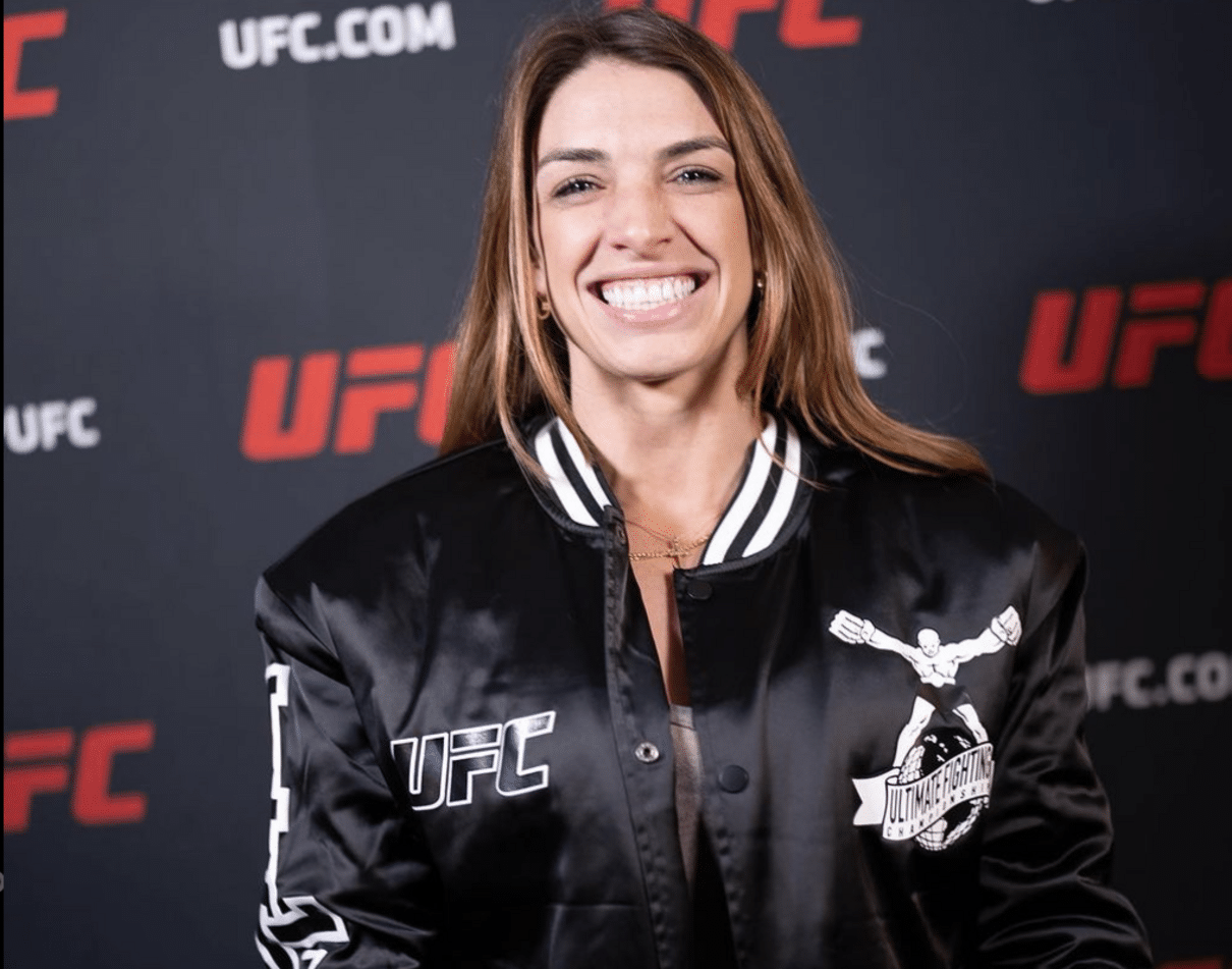 Mackenzie Dern reacciona a su derrota en UFC 295 - Elintra.com.ar
